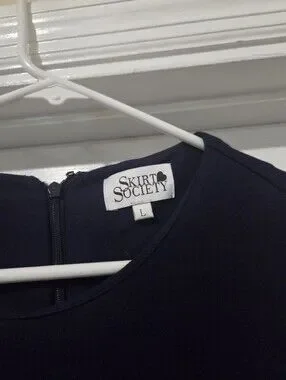 skirt society | Dresses | Navy Scallophem 34 Sleeve Midi Dress | Poshmark